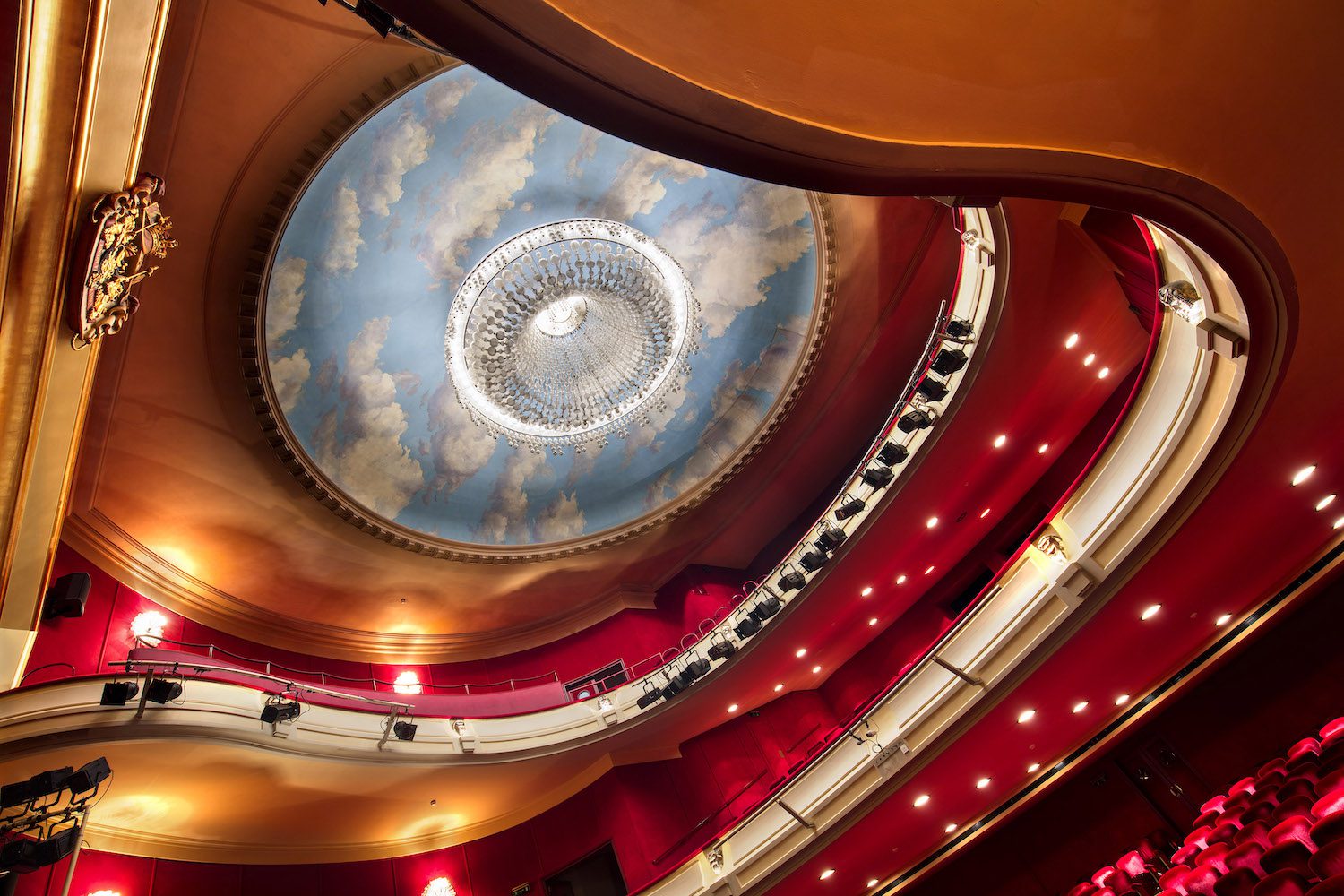 Poetry and aesthetic: an interview with the Italian photographer Gabriele Croppi | Scala Archives